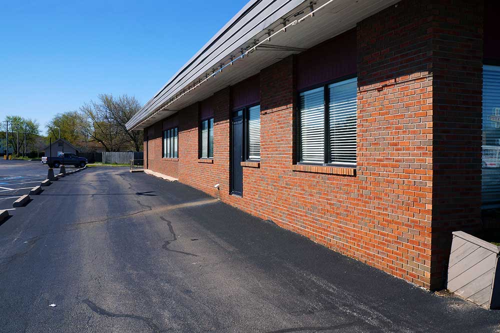 7 Ways to Enhance Your Restaurant Exterior