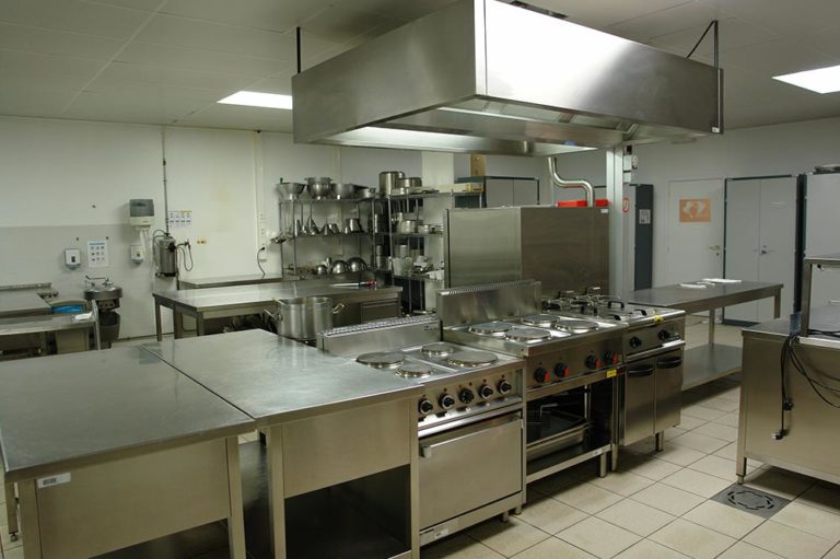 Commercial Ovens, Ranges, and More: Restaurant Equipment 101